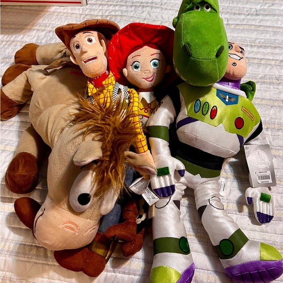 Disney | Toys | Toy Story Plush Bundlewoody Jesses Buzz Bullseye ...